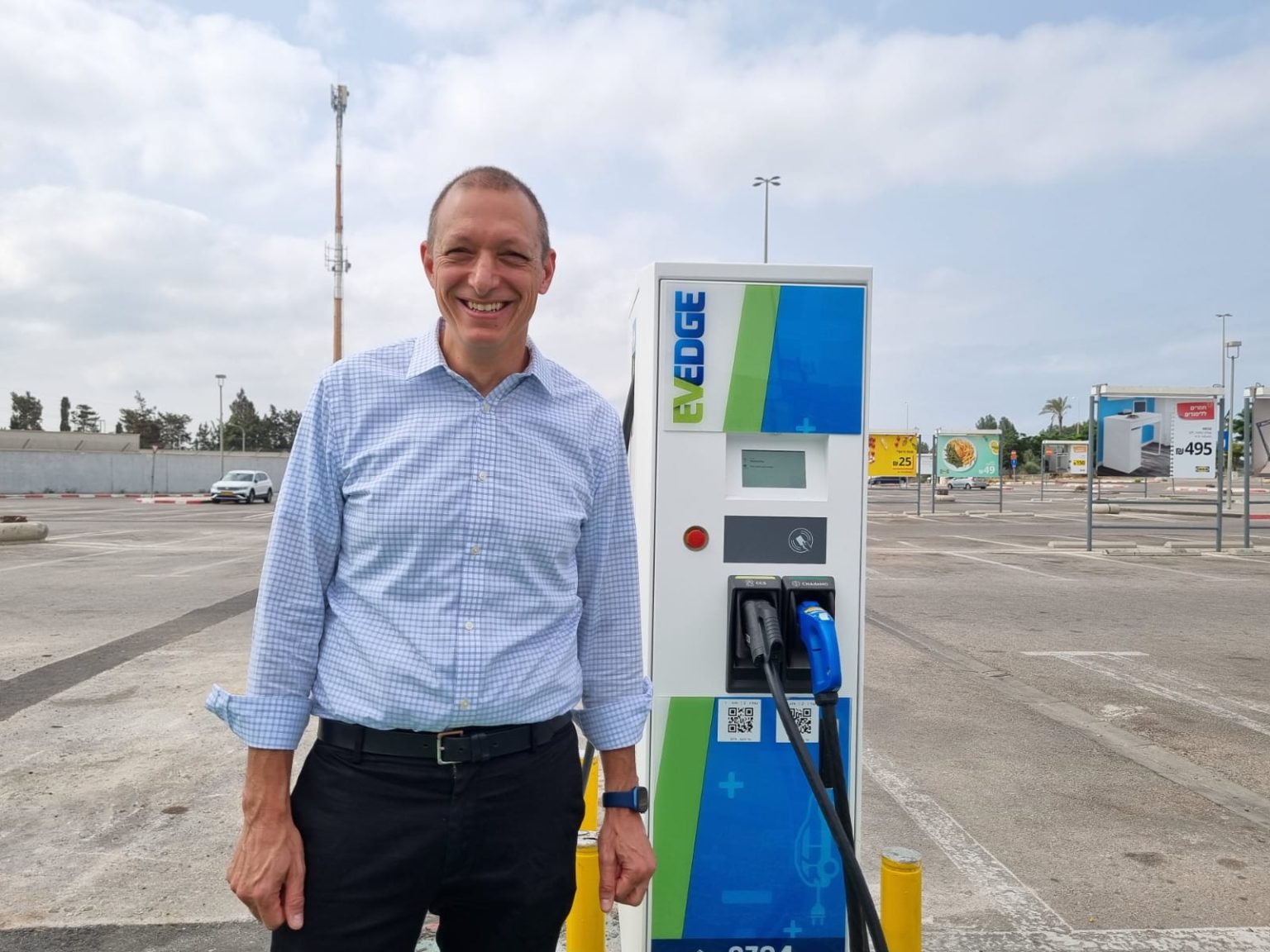 עמדות טעינה באיקאה נתניה – רשת מקומונים בשרון | השבוע בנתניה